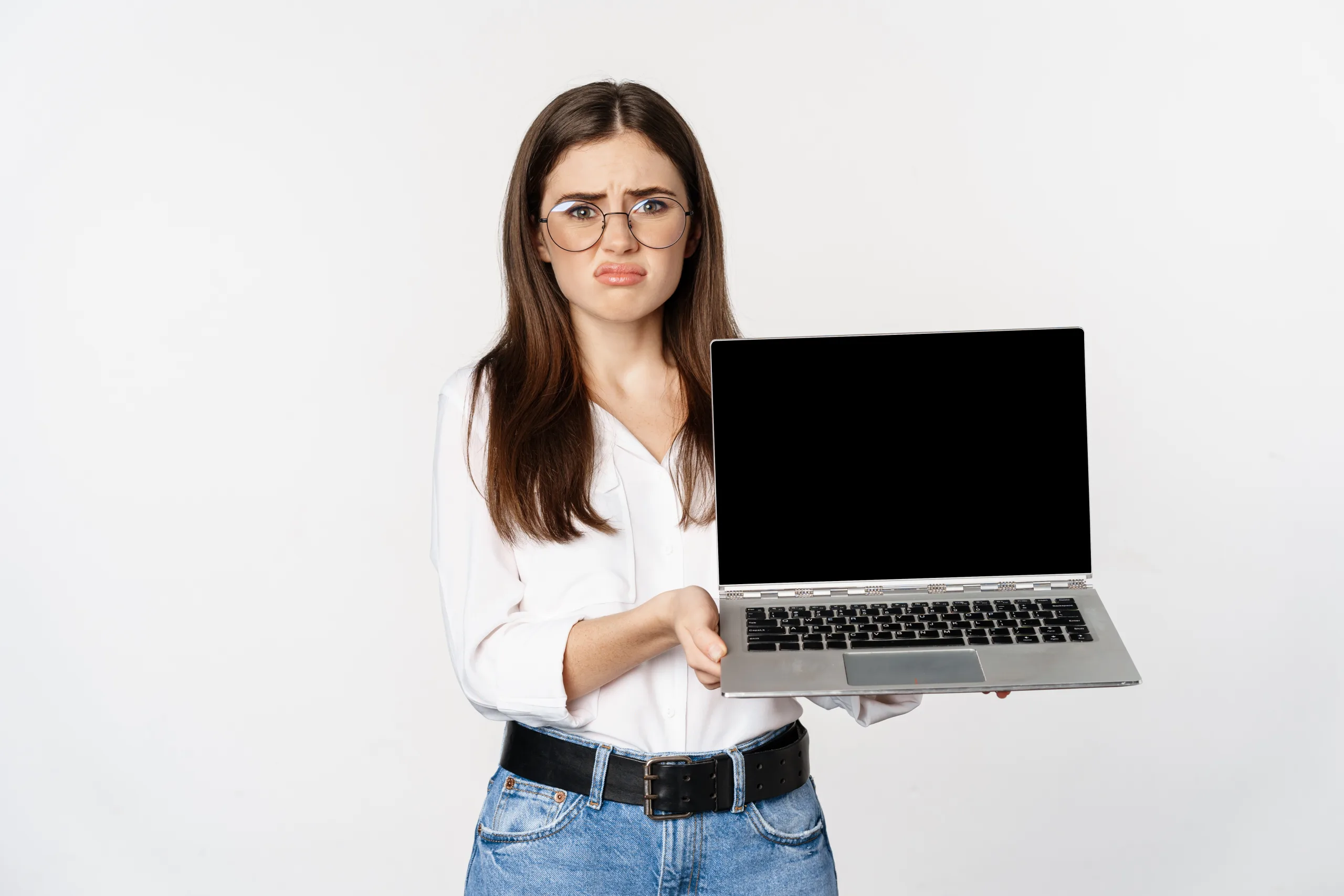 Renueva tu vista: las mejores prácticas para cambiar un monitor de laptop roto. - System ...